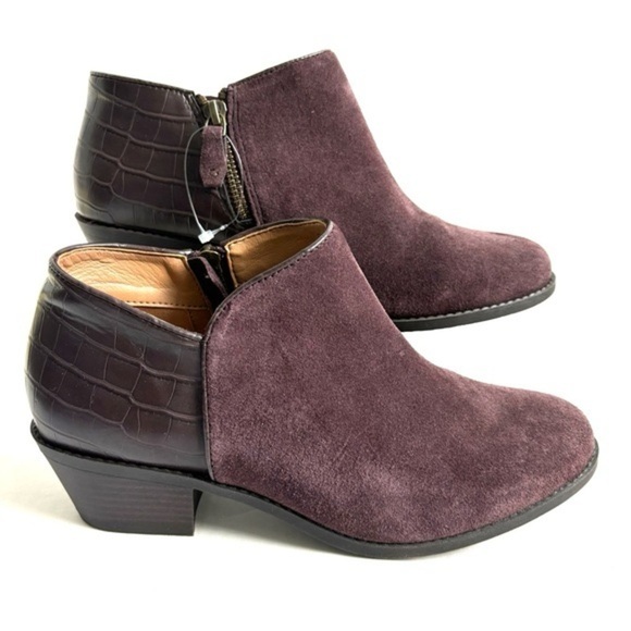 Vionic | Shoes | Vionic Marissa Dark Brown Suede Leather Heeled Ankle ...